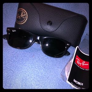 Ray-Ban | Accessories | Authentic Ray Ban Sunglasses With Case | Poshmark